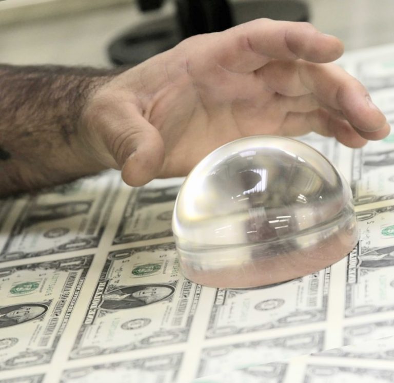 What is Money made of in 2017: Production of Paper Bills and Coins